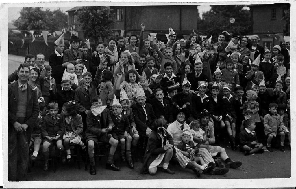 Victory Day Parties | Mitcham History Notes